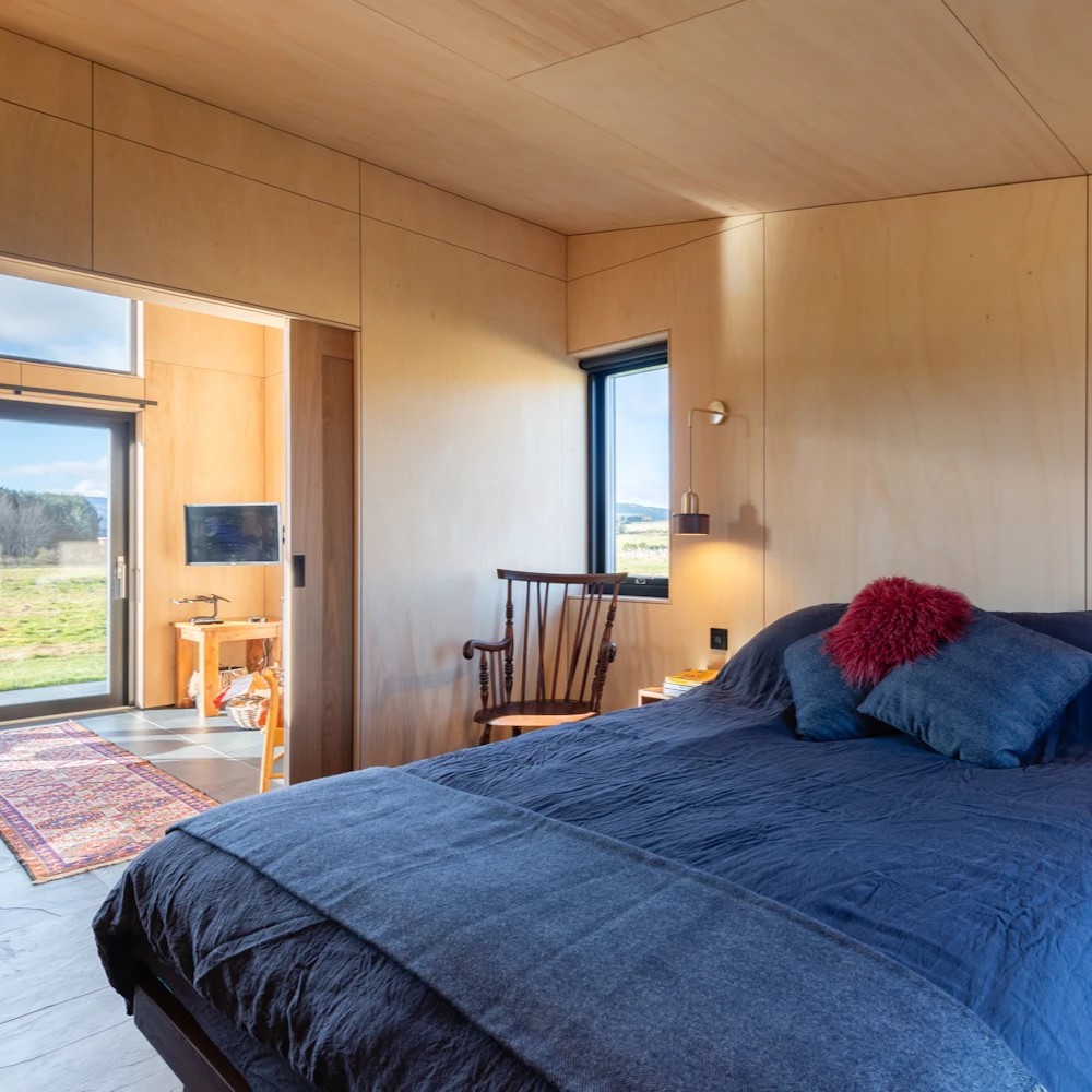 Tillyfruskie Farm Cabin, Finzean Estate | Go-Rural