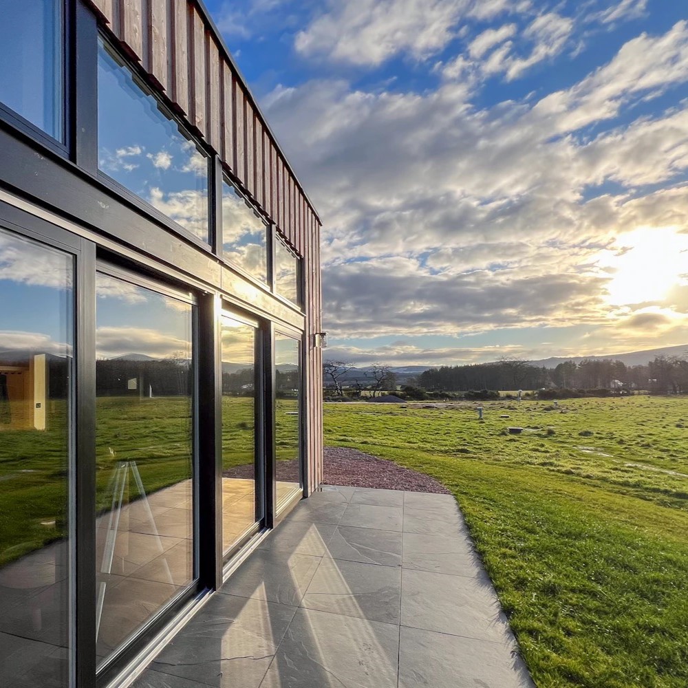 Tillyfruskie Farm Cabin, Finzean Estate | Go-Rural